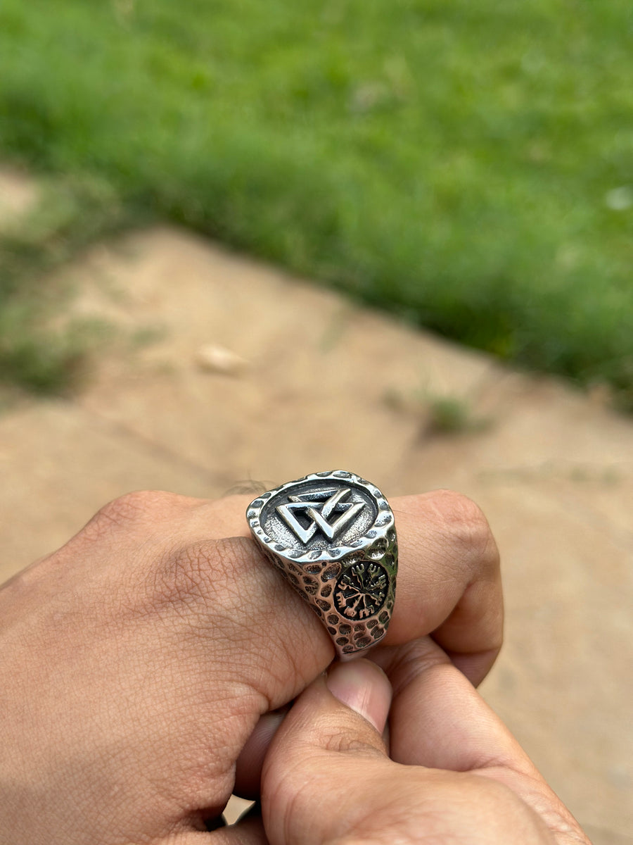 Masonry Ring – Feltro