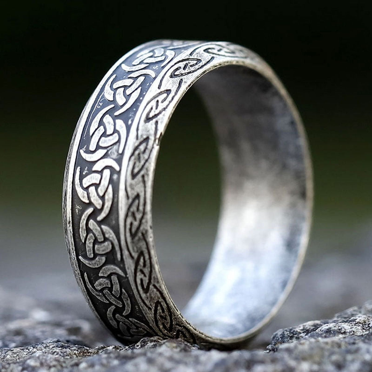 Viking Rune Ring – Feltro